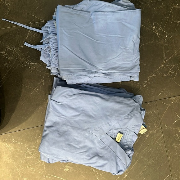 Cherokee | Other | Ceil Blue Cherokee Scrubs 470 Top And 401t Pants Xs ...